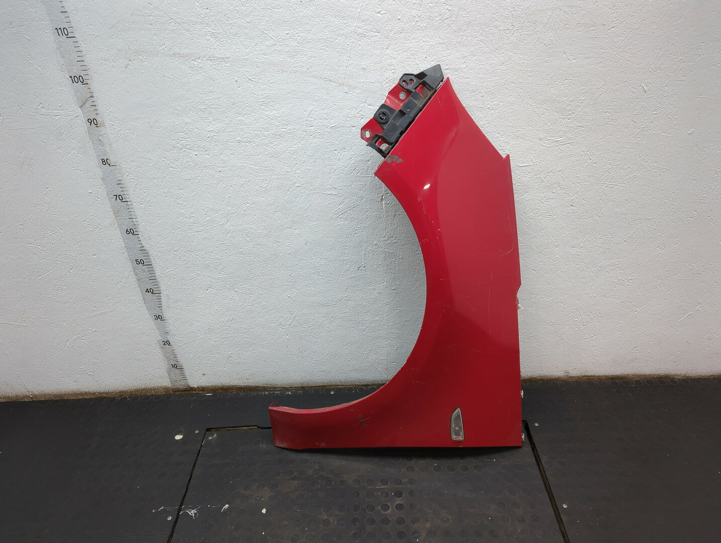 Крыло левое переднее Opel Zafira C Б/У