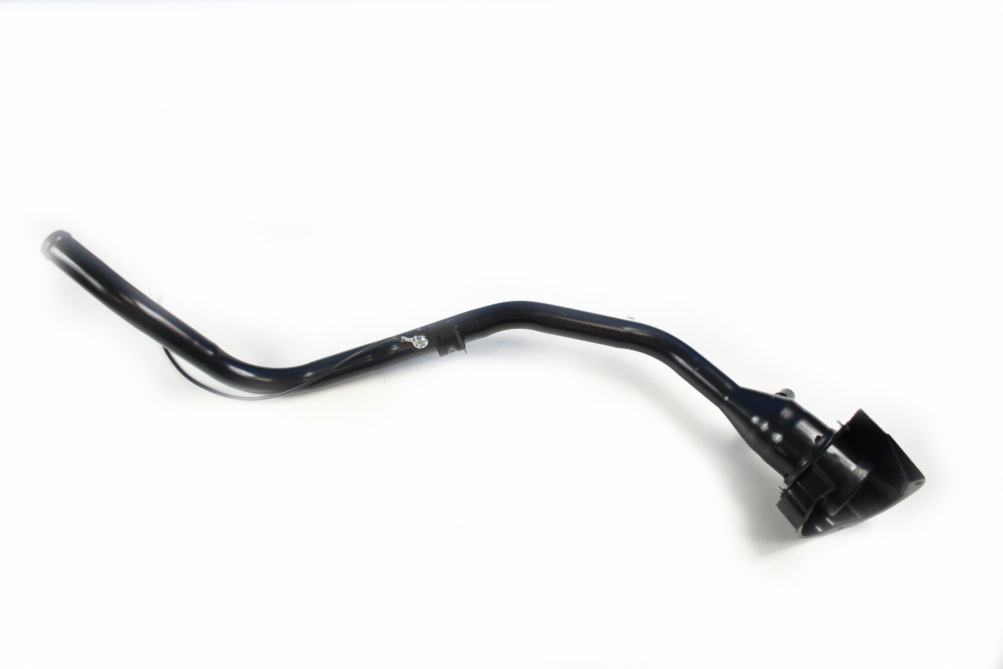 Горловина топливного бака Chrysler Town & Country / Dodge Grand Caravan 2002