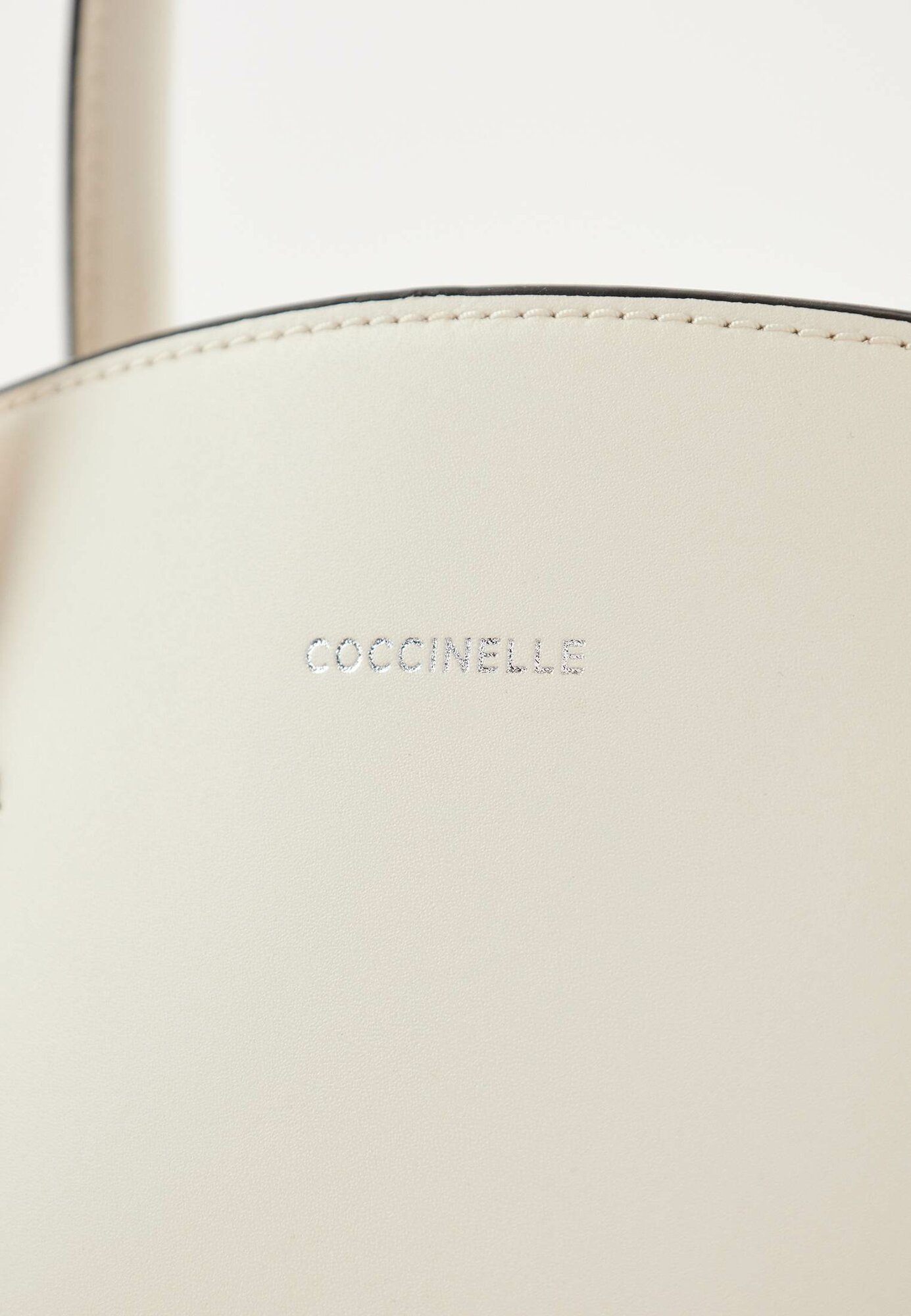 Сумка тоут COCCINELLE TYLDE CALF, фактура гладкая, белый — фото 1