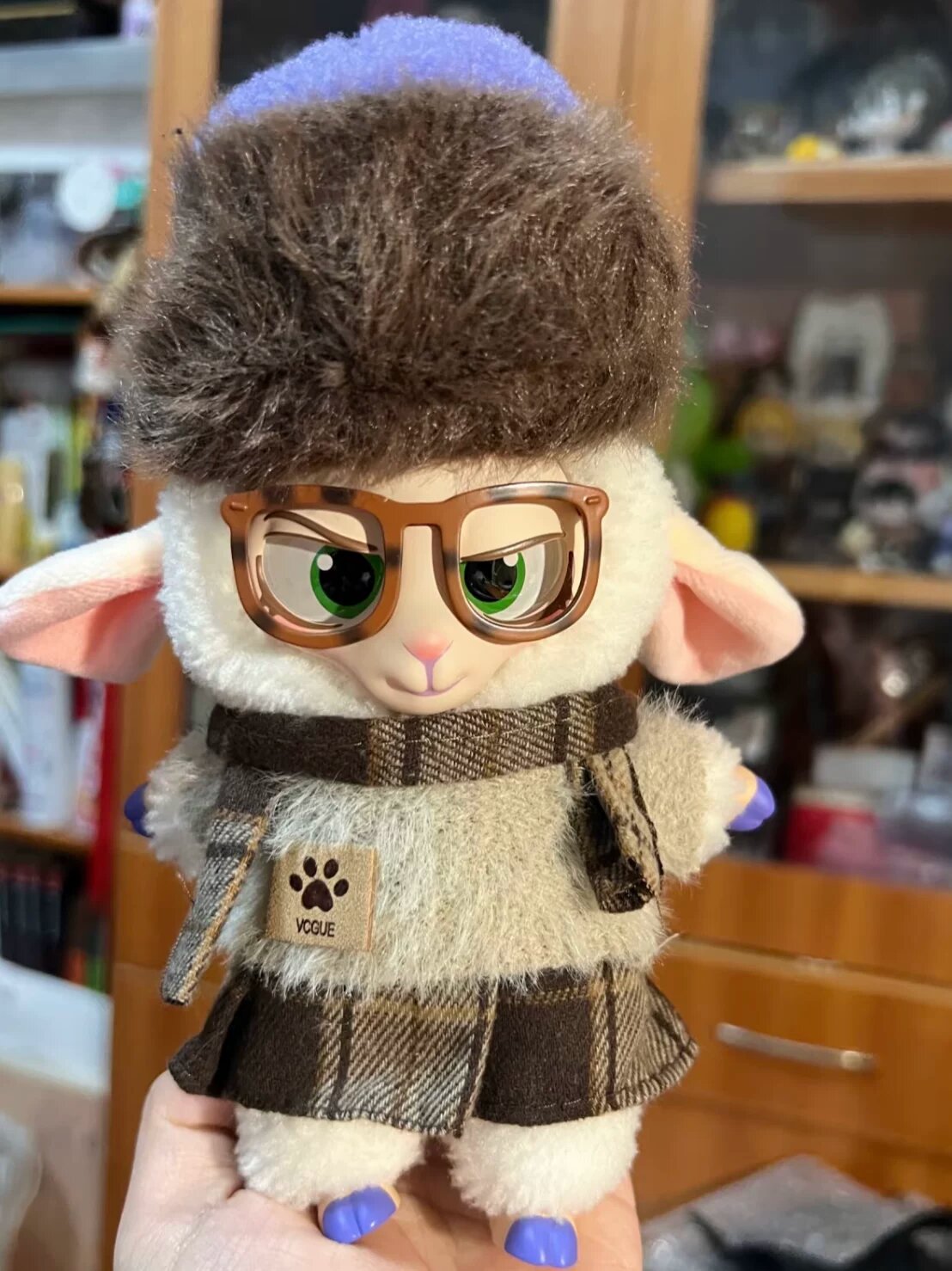 Miniso Disney Zootopia Бежевый флисовые комплект юбки и шарфа с отверстиями в шапке для куклы 10 см коллекционный наряд