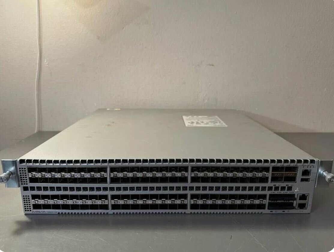 Коммутатор Arista DCS-7050SX-128 96-Port 10/40G