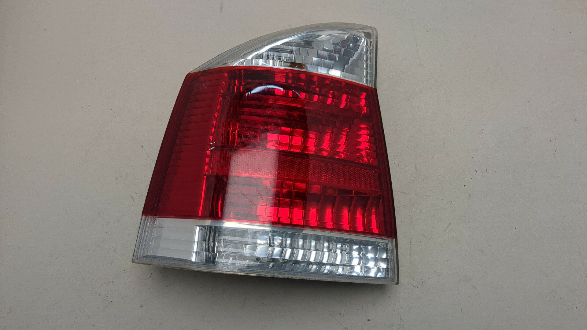 Фонарь (задний) левый Opel Vectra C Б/У