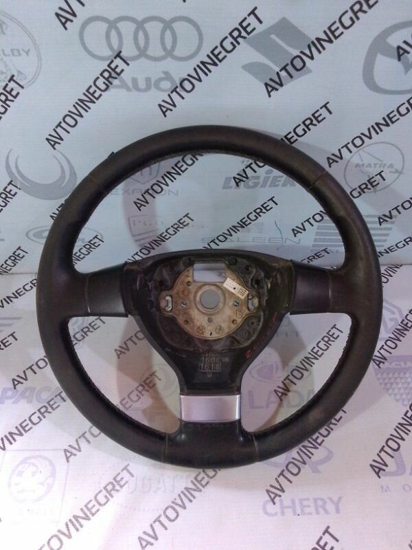 Руль Volkswagen Golf Б/У с пробегом