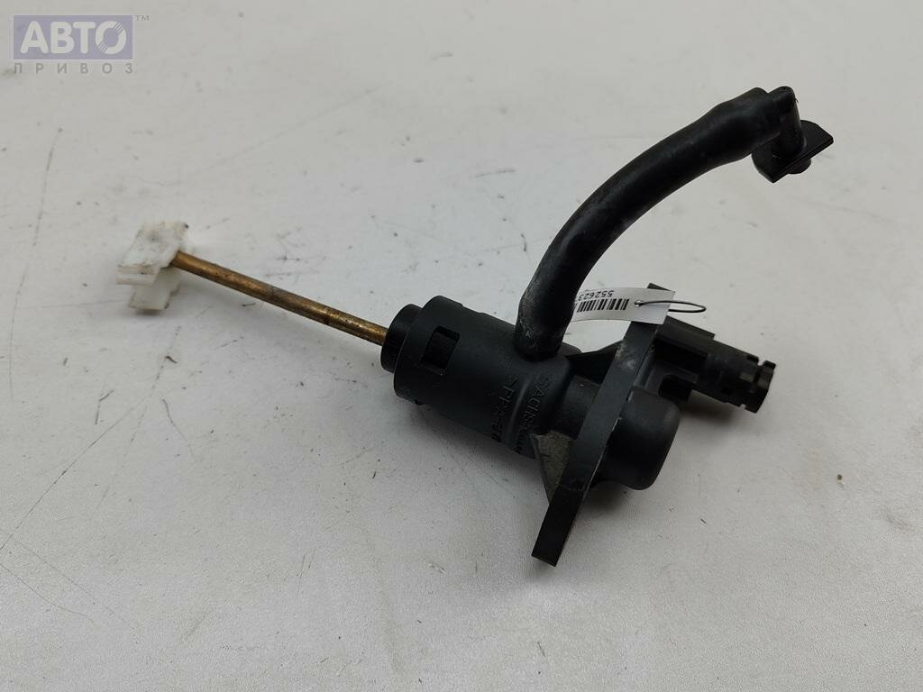 Цилиндр сцепления главный Audi A4 B6 (2001-2004)