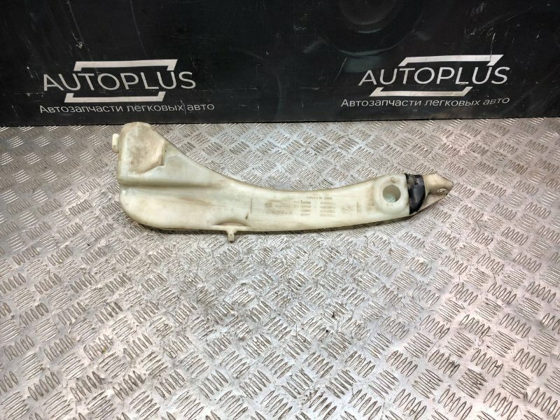 Бачок стеклоомывателя