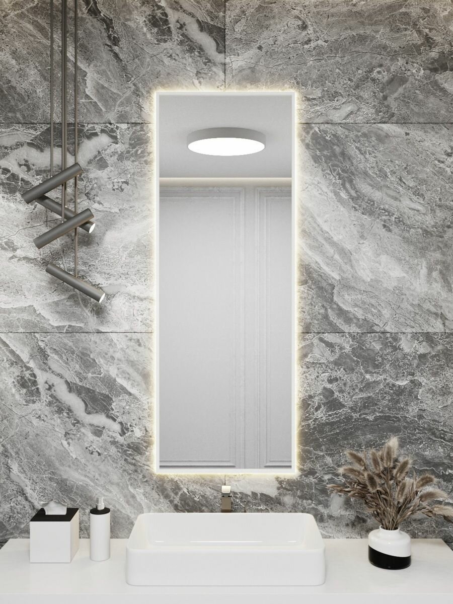 Зеркало в ванную 120х40 см. белое с подсветкой. Свет: Нейтральный белый 4500К. В алюминиевой раме настенное BLX MIRROR