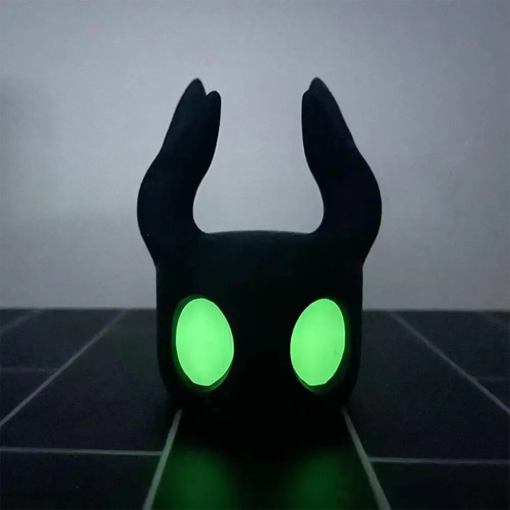 Подставка Hollow Knight, черная светящаяся