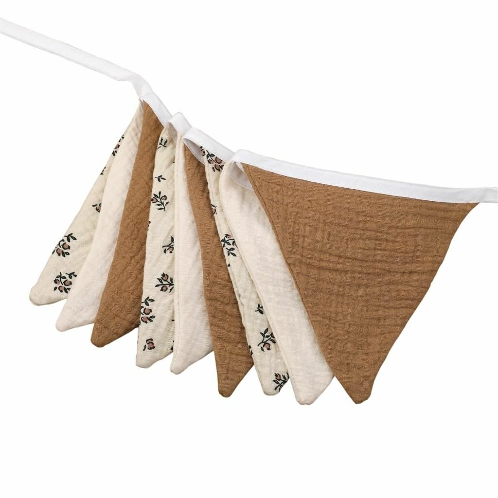 Треугольные флажки для декора, W82