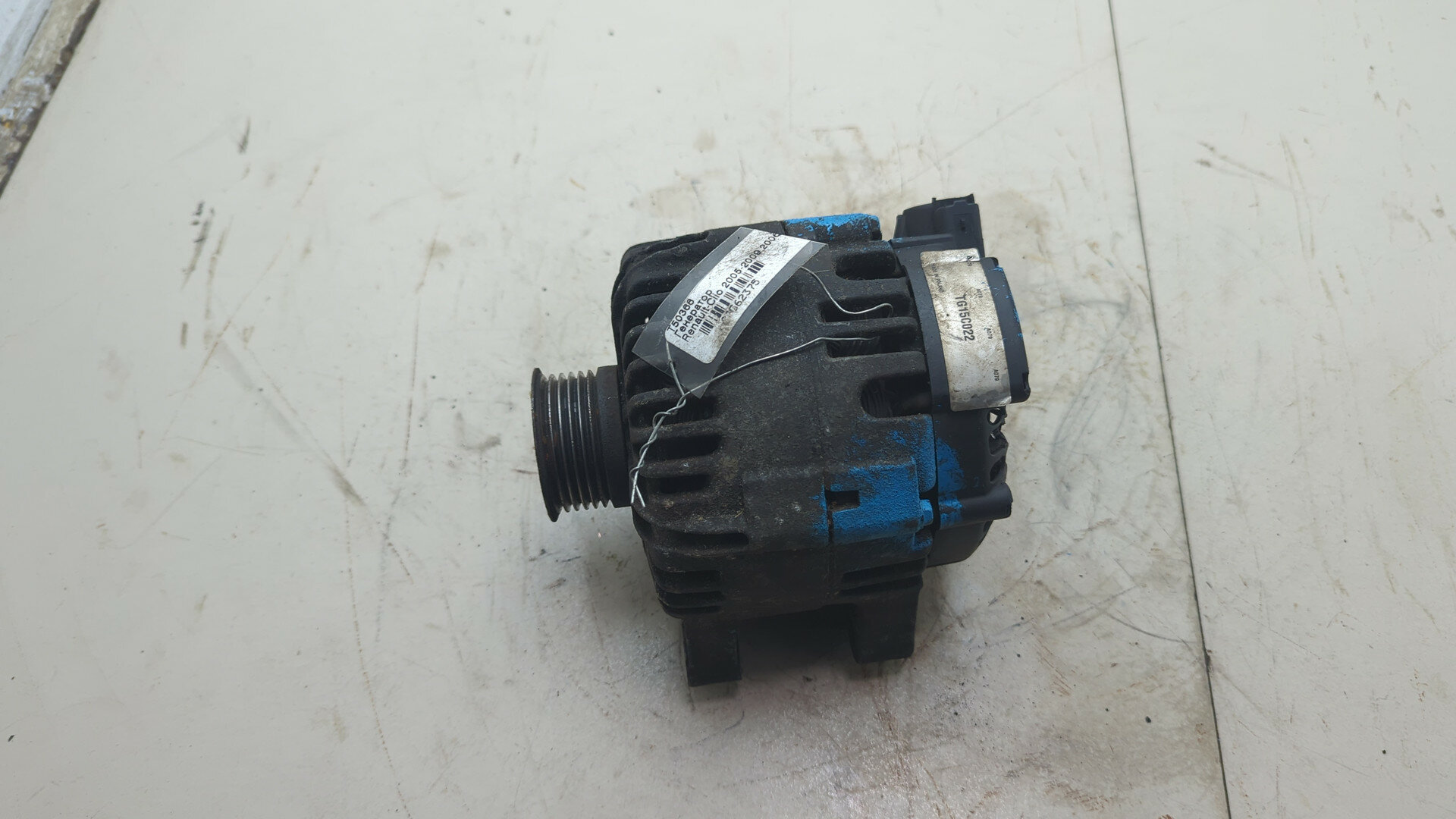 Генератор Renault Clio Б/У