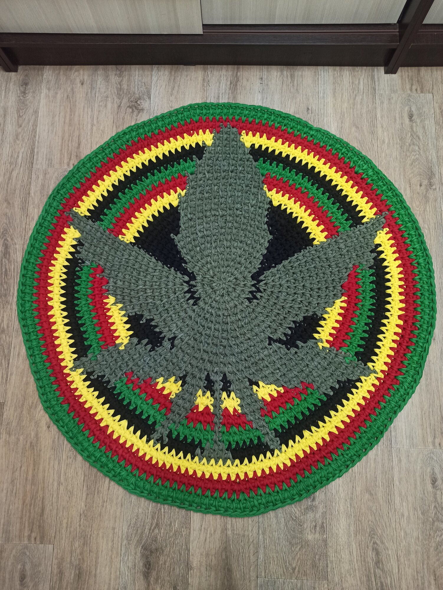 Ковер 1.07 x 1.07 м