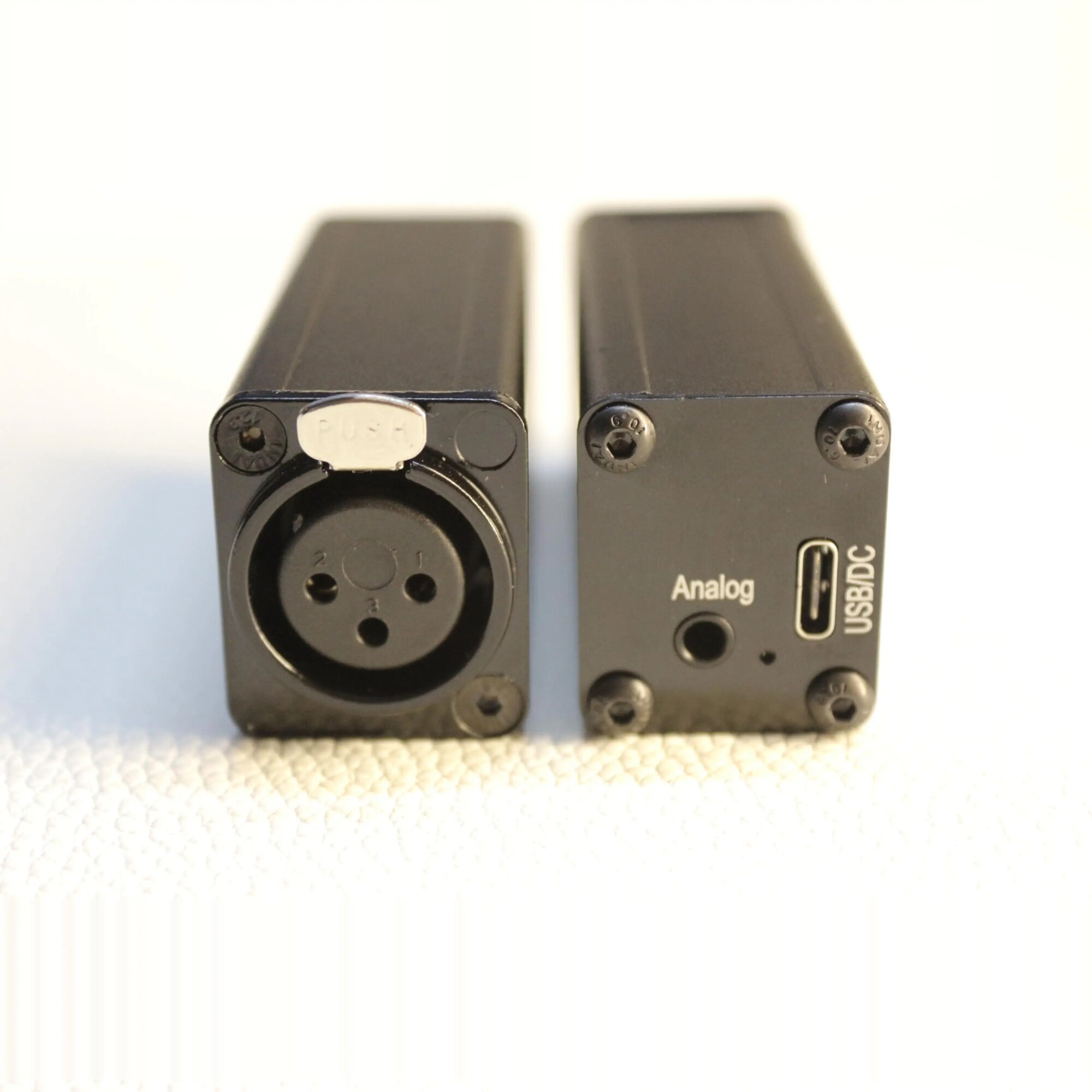 DAC AES to analog output
