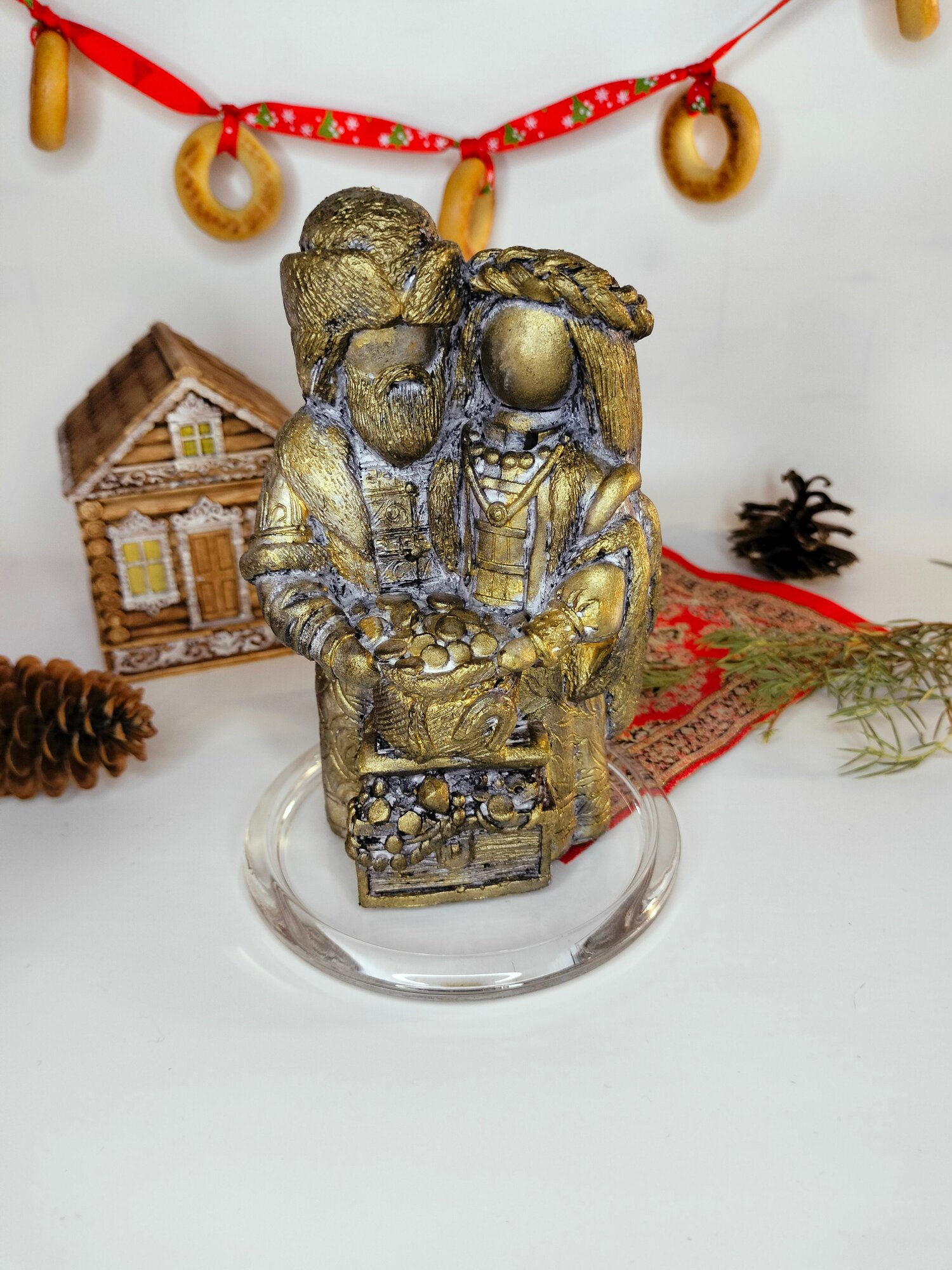 Сувенир семейный оберег на достаток Берегиня и Богач, подарок
