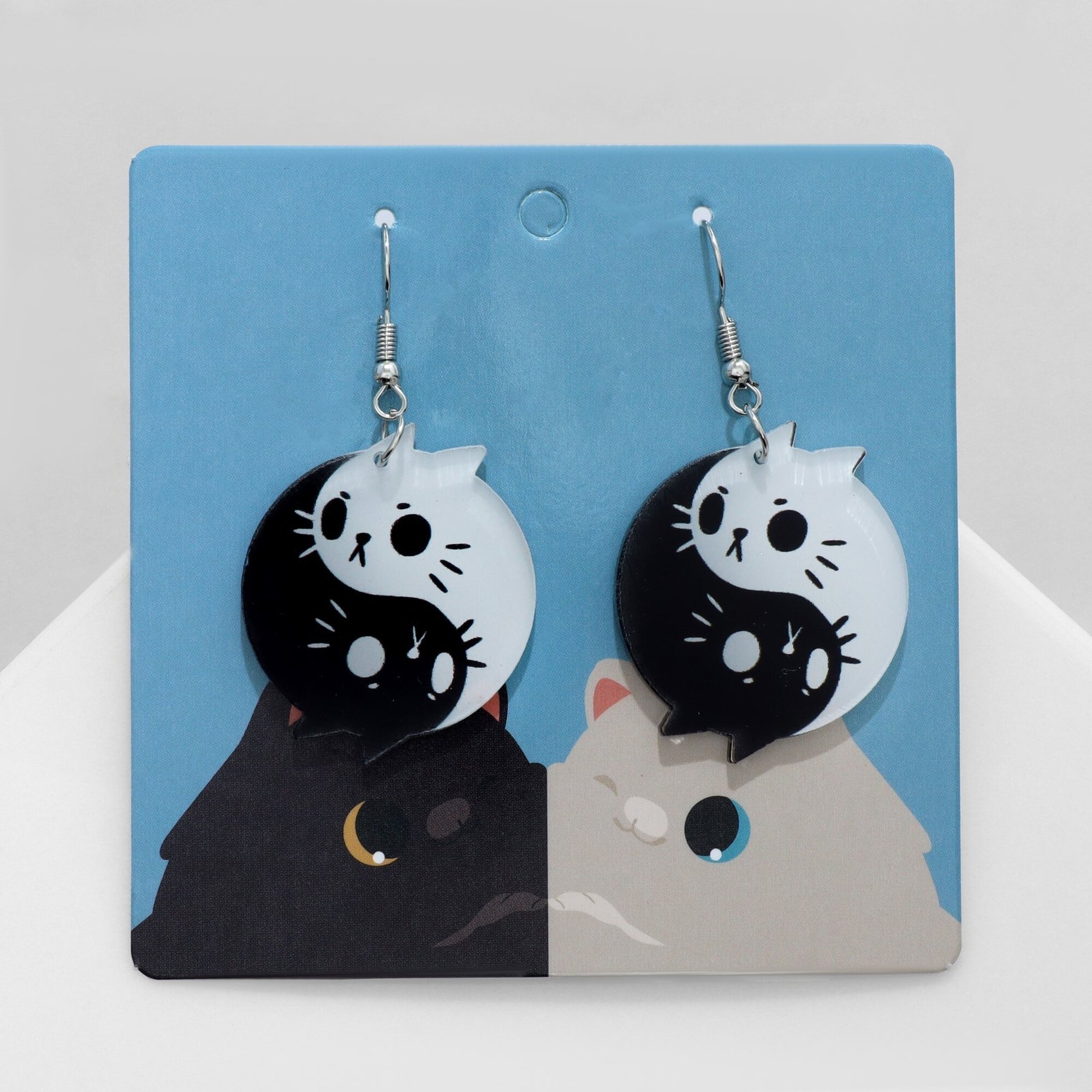 Серьги с подвесками, акрил