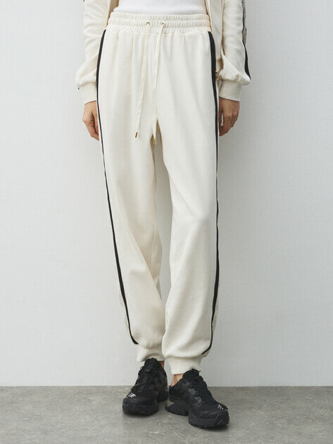 Брюки спортивные