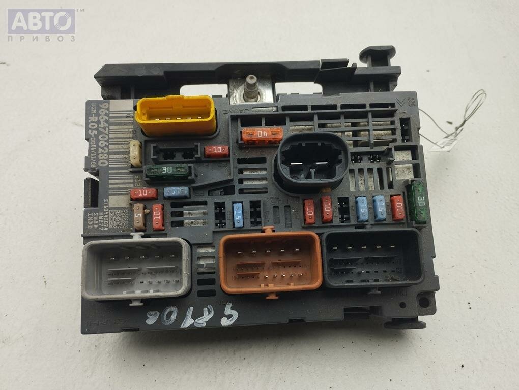 Блок предохранителей Peugeot 308 T7 (2007-2013)