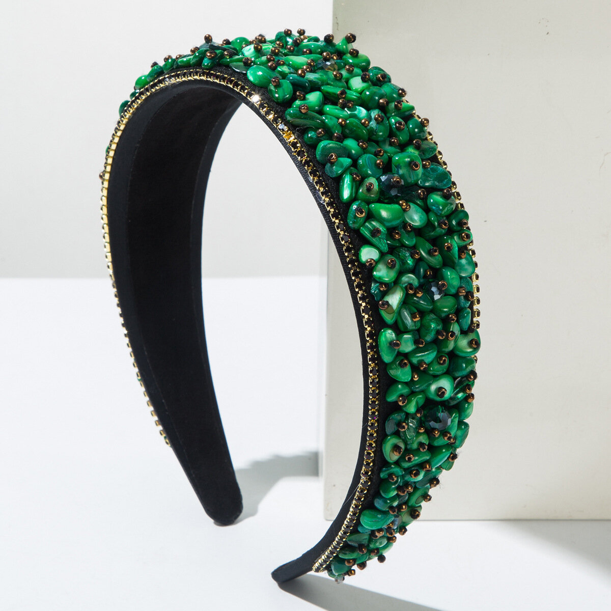 Ободок для волос с натуральными драгоценными камнями