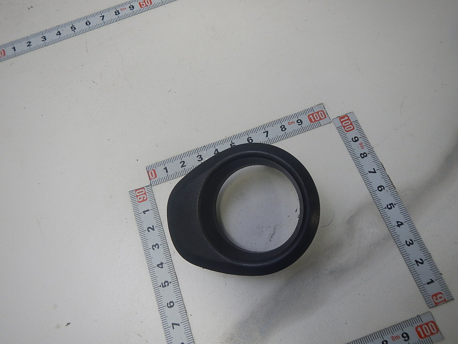 Б/У Накладка декоративная, Nissan (Ниссан)-QASHQAI (07-) NISSAN QUASHQAI (07-) на замка зажигания Потертости. 646219 NISS...