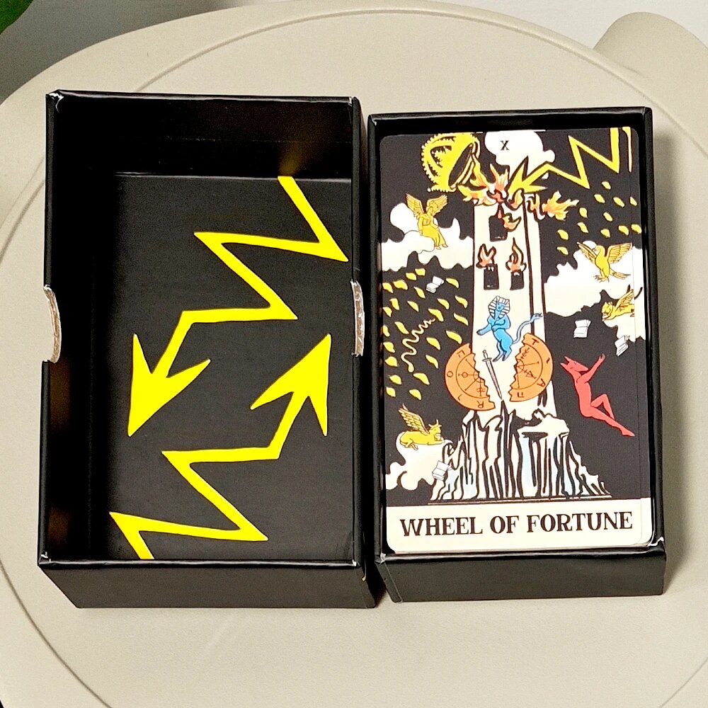 Tower Takeover Tarot Deck — фото 1