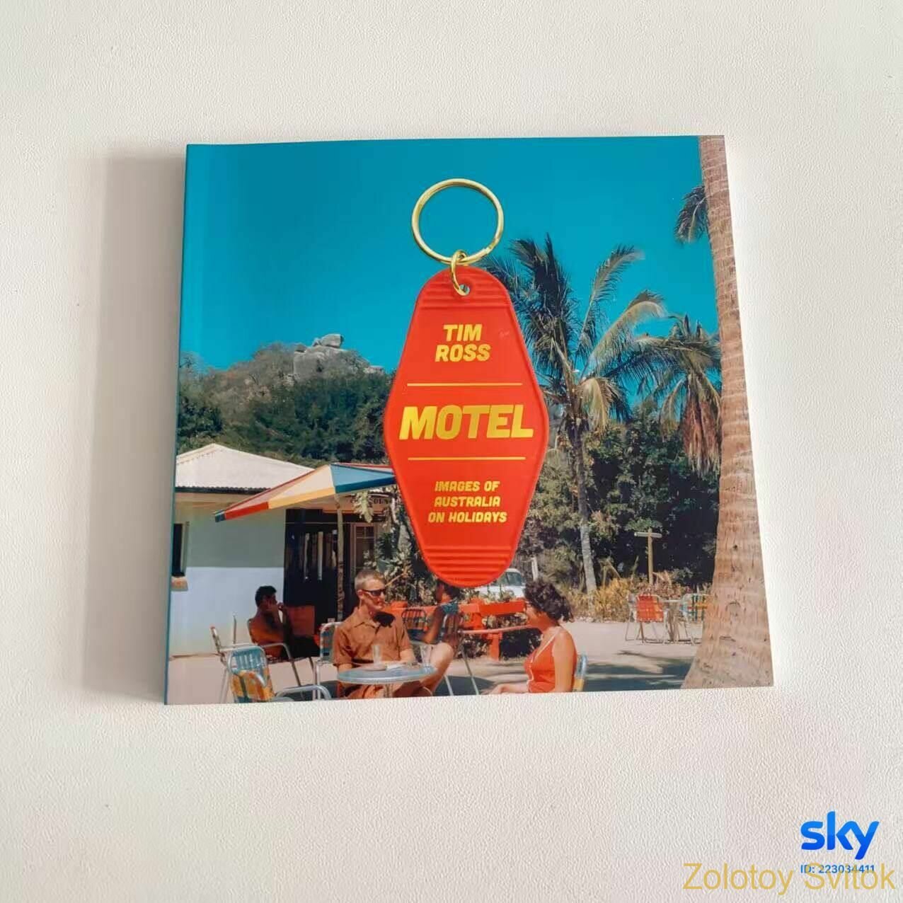 Артбук "Motel Images of Australia" Tim Ross, мягкая обложка, мелованная бумага, 2023