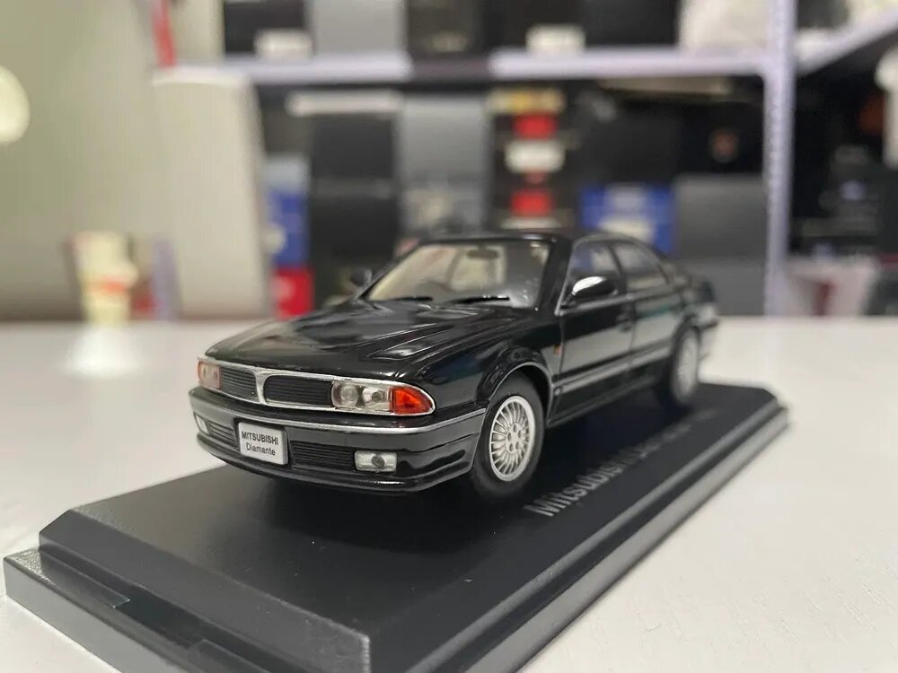 1:43 Norev Diamante F17A 1990 Black Diecast Model Модель коллекционная-без упаковочной коробки