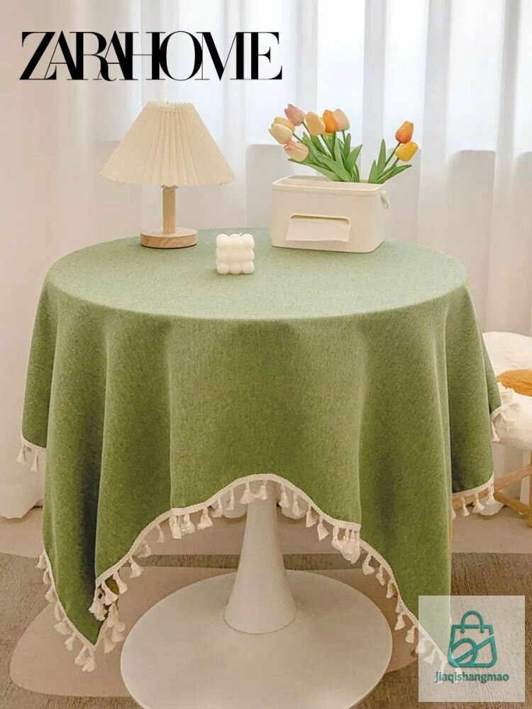 Скатерть ZARA HOME зеленая Лавсан 120x120 см с бахромой для дома для столовой
