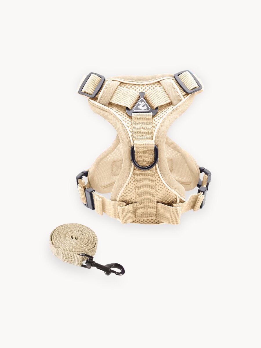 Шлейка прогулочная для собак и кошек регулируемая Wonder Pet / размер S / бежевая