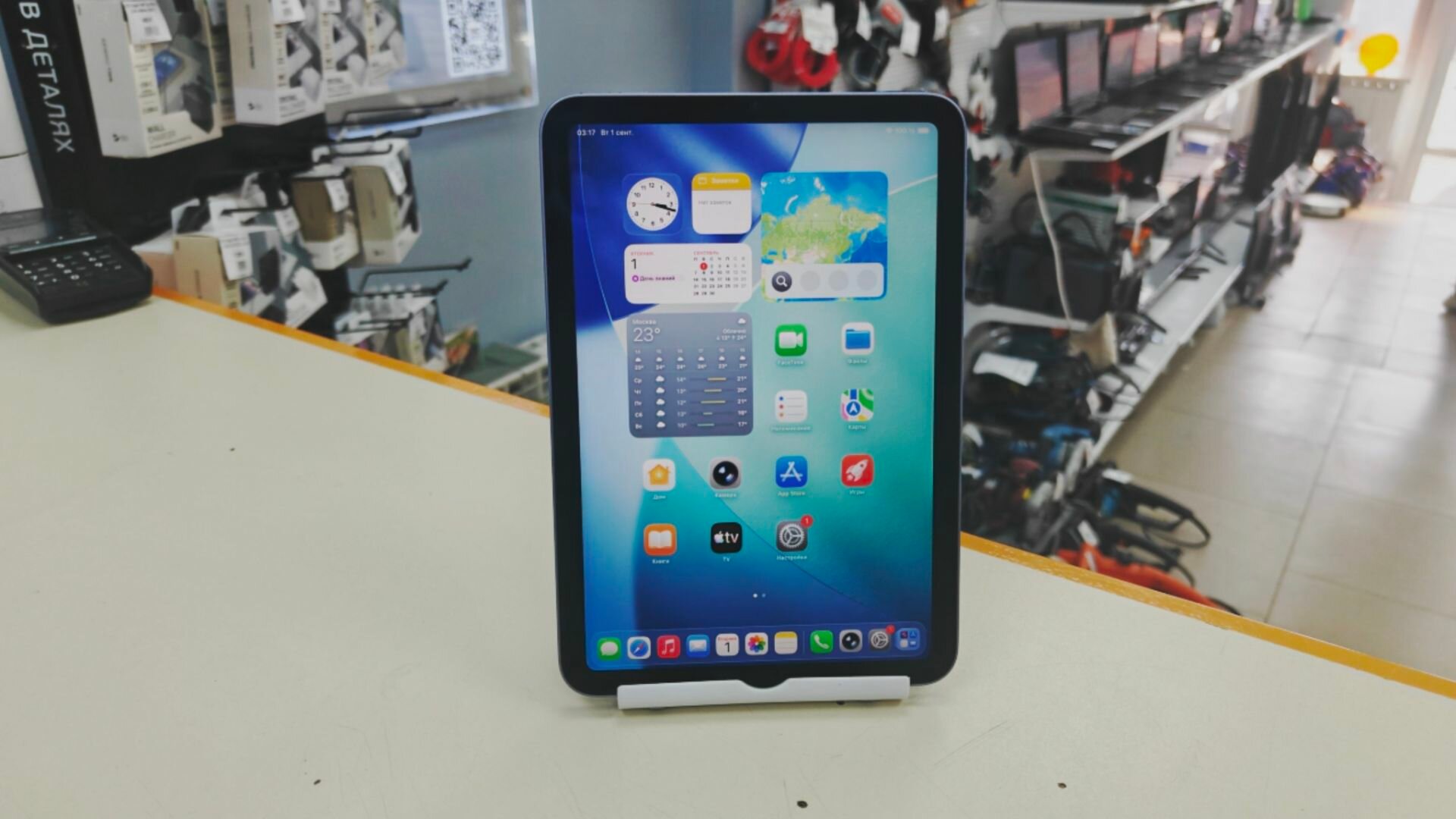 8.3" Планшет Apple iPad mini 6 64 ГБ (2021) Wi-Fi, Б/У, Уценка