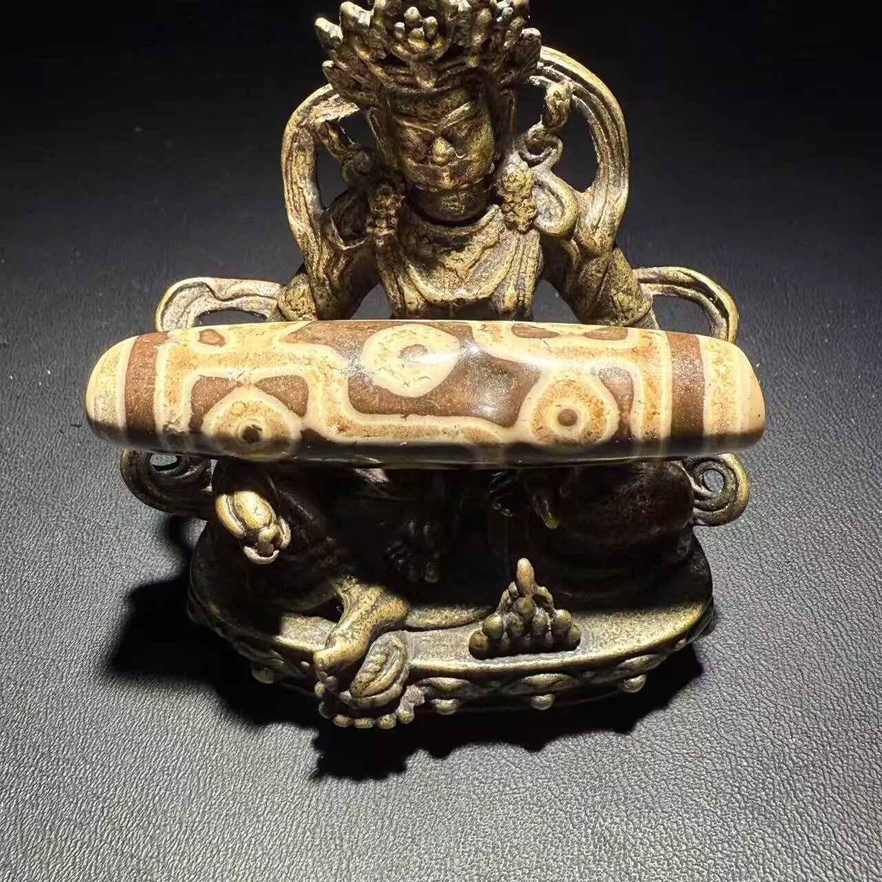 Древние тибетские бусины Дзи из агата 9-глаз