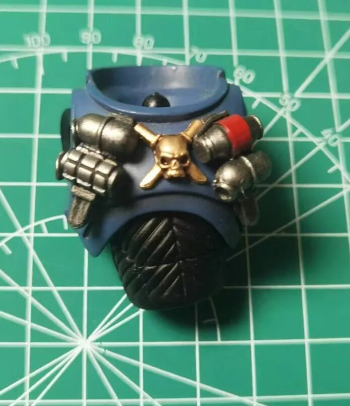 JOY TOY Warhammer 1/18 Ultramarines Reaver 3
