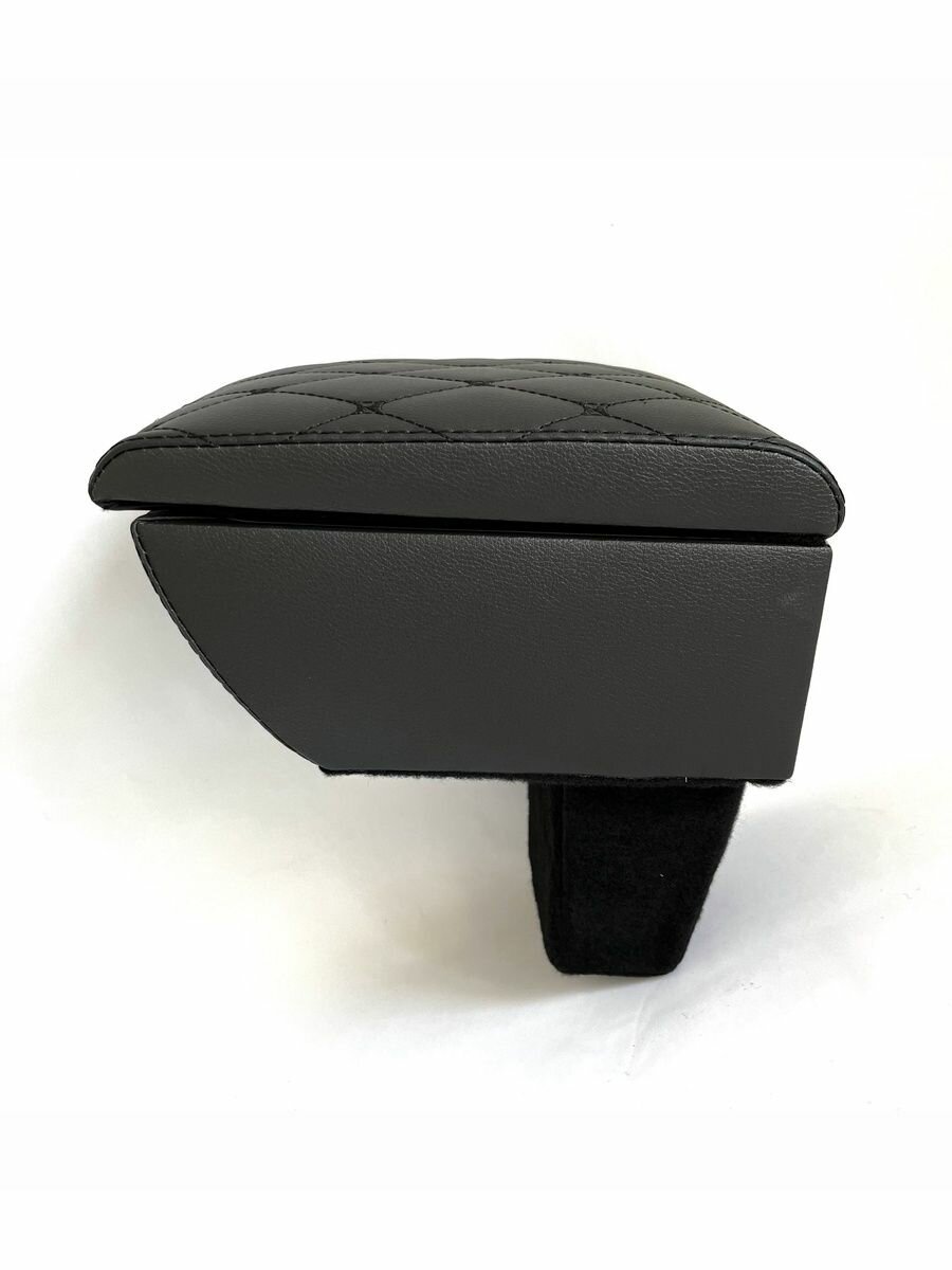 Подлокотник Ford focus III (2015-н. в) с вставкой в подстаканник кожаный (черный, шов ромб), для форд фокус 3