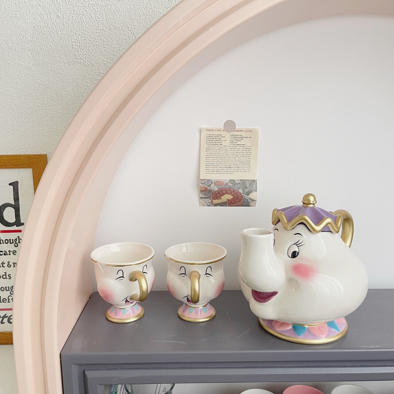 Керамический набор из Чайник + чашка*2，Мультяшная версия， Красавица и Чудовище, Набор из трех частей ，Детский подарок, Рождество