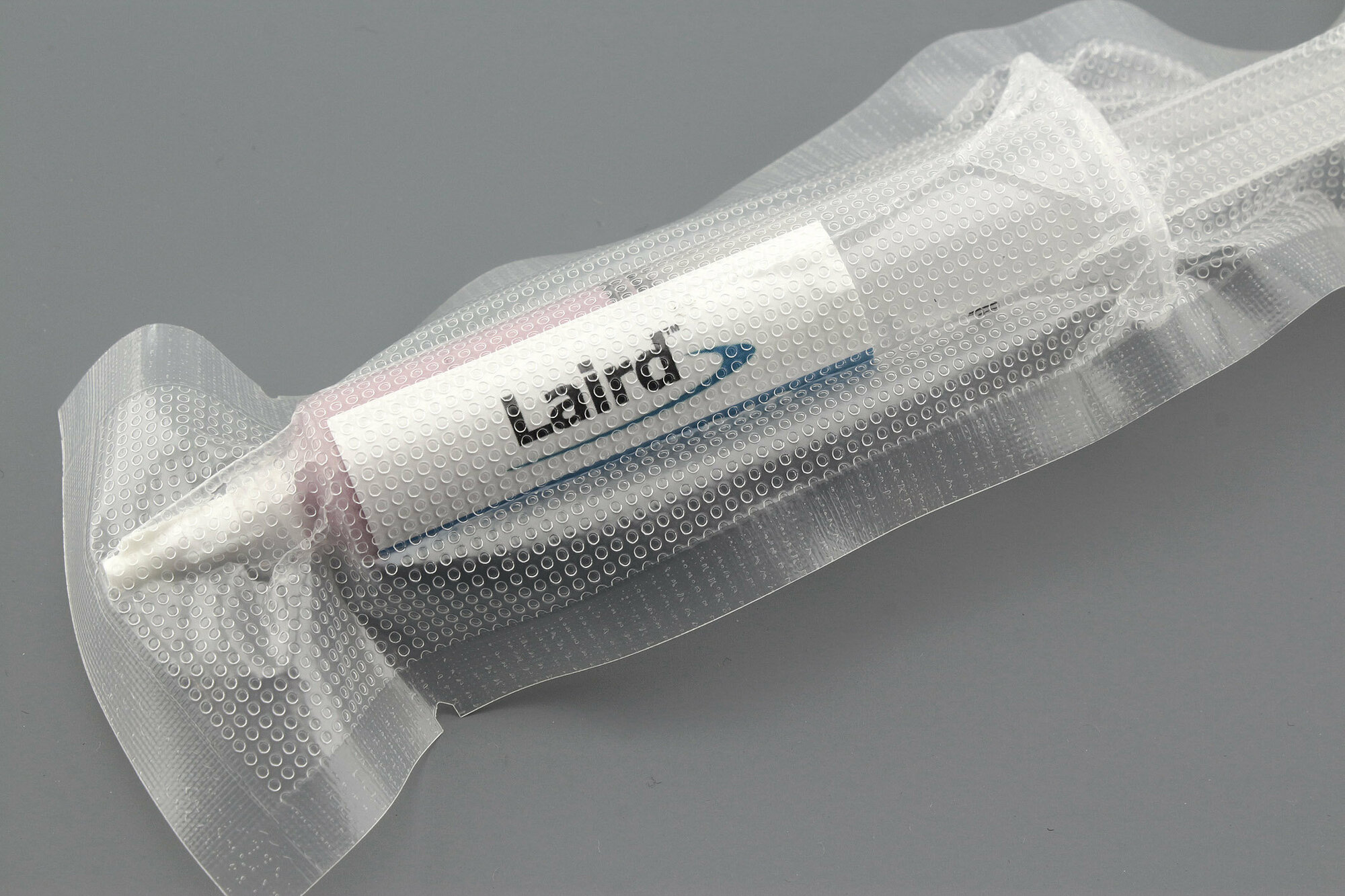 Жидкая термопрокладка Laird tputty 910 16 г. 5 мл