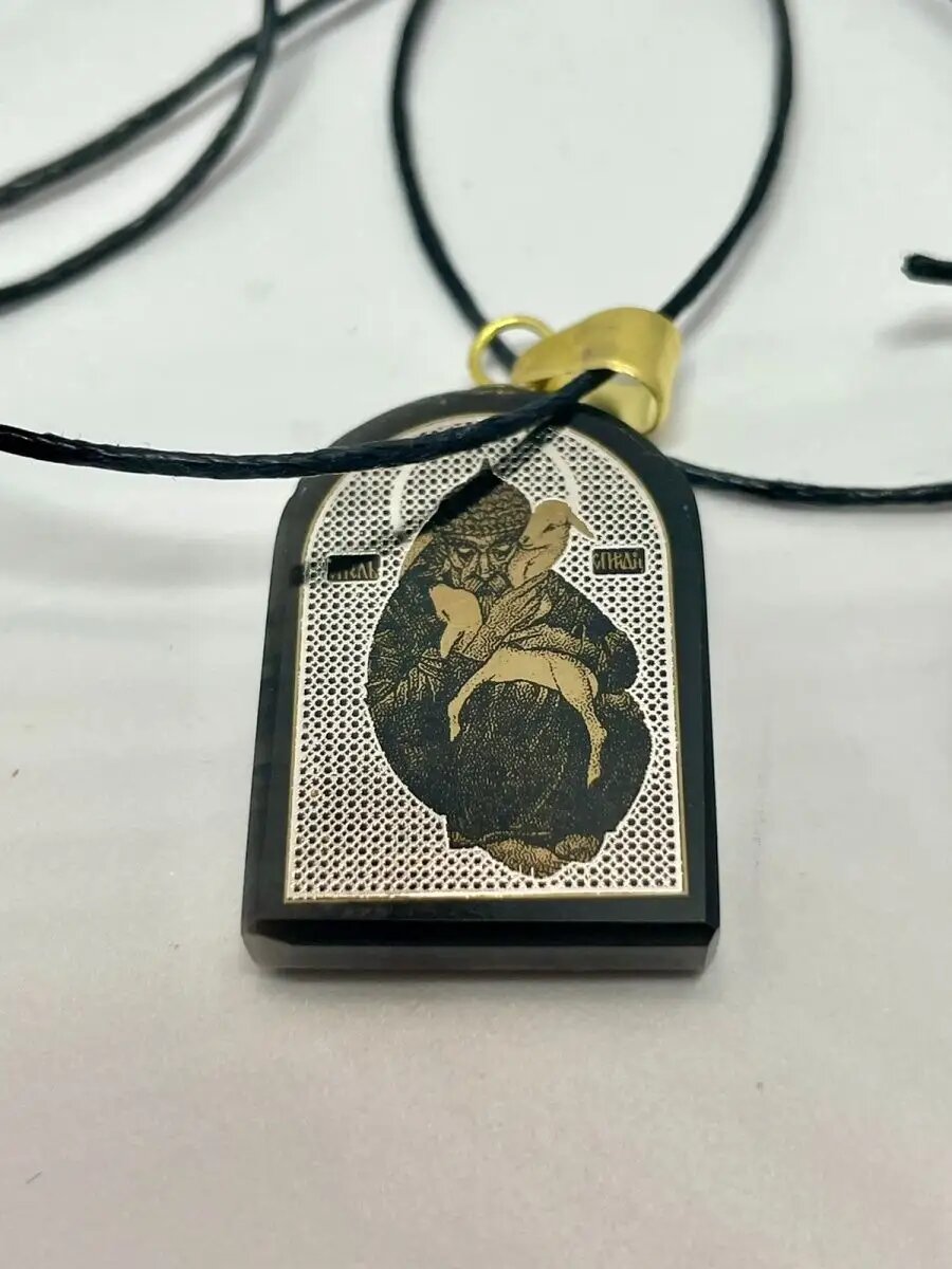 Крестик, обсидиан