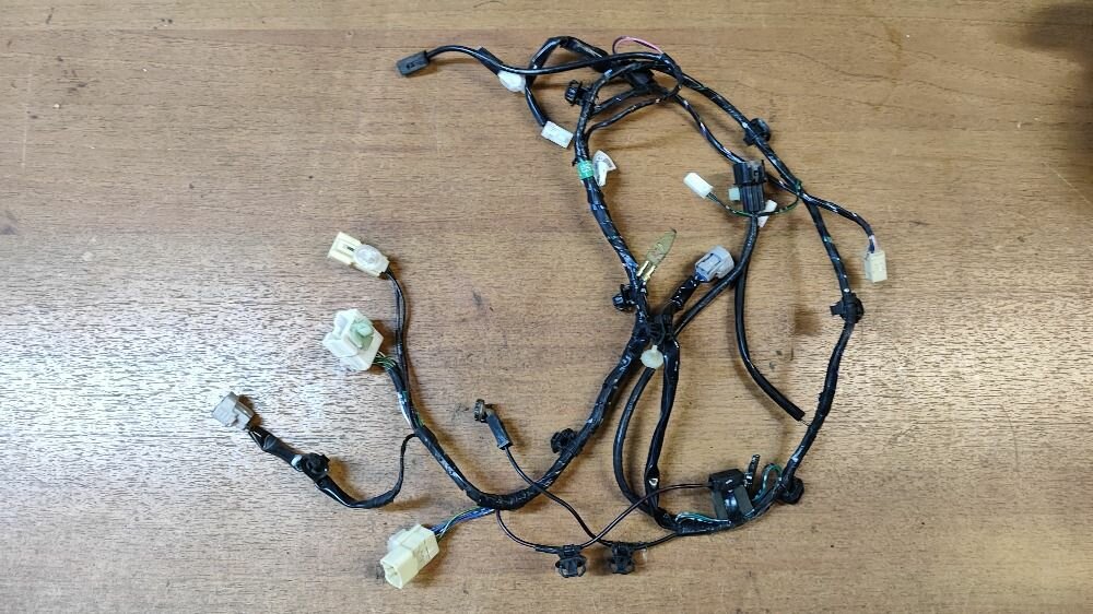 Проводка крышки багажника Pajero Sport II