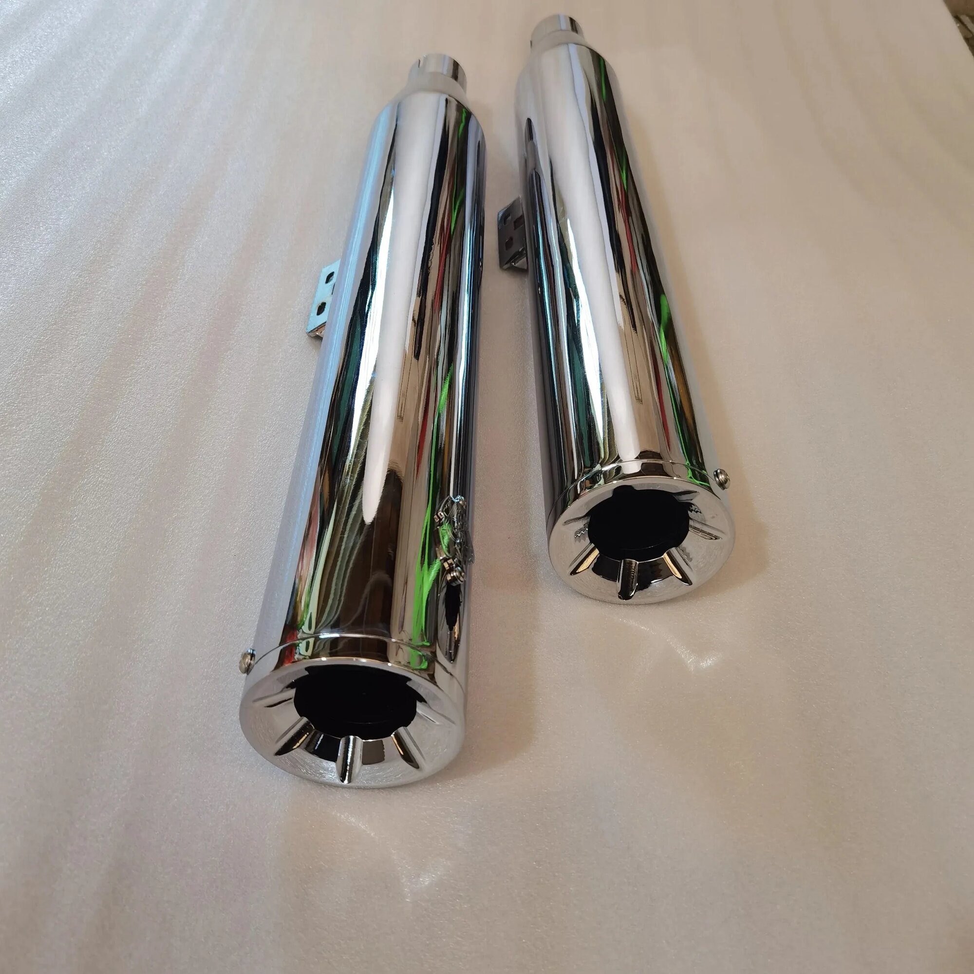 Глушитель выхлопной системы мотоцикла для Harley Softail Fat Boy Low Rider S ST Breakout Street Bob Heritage Classic 2018-2025 Chrome 18-22