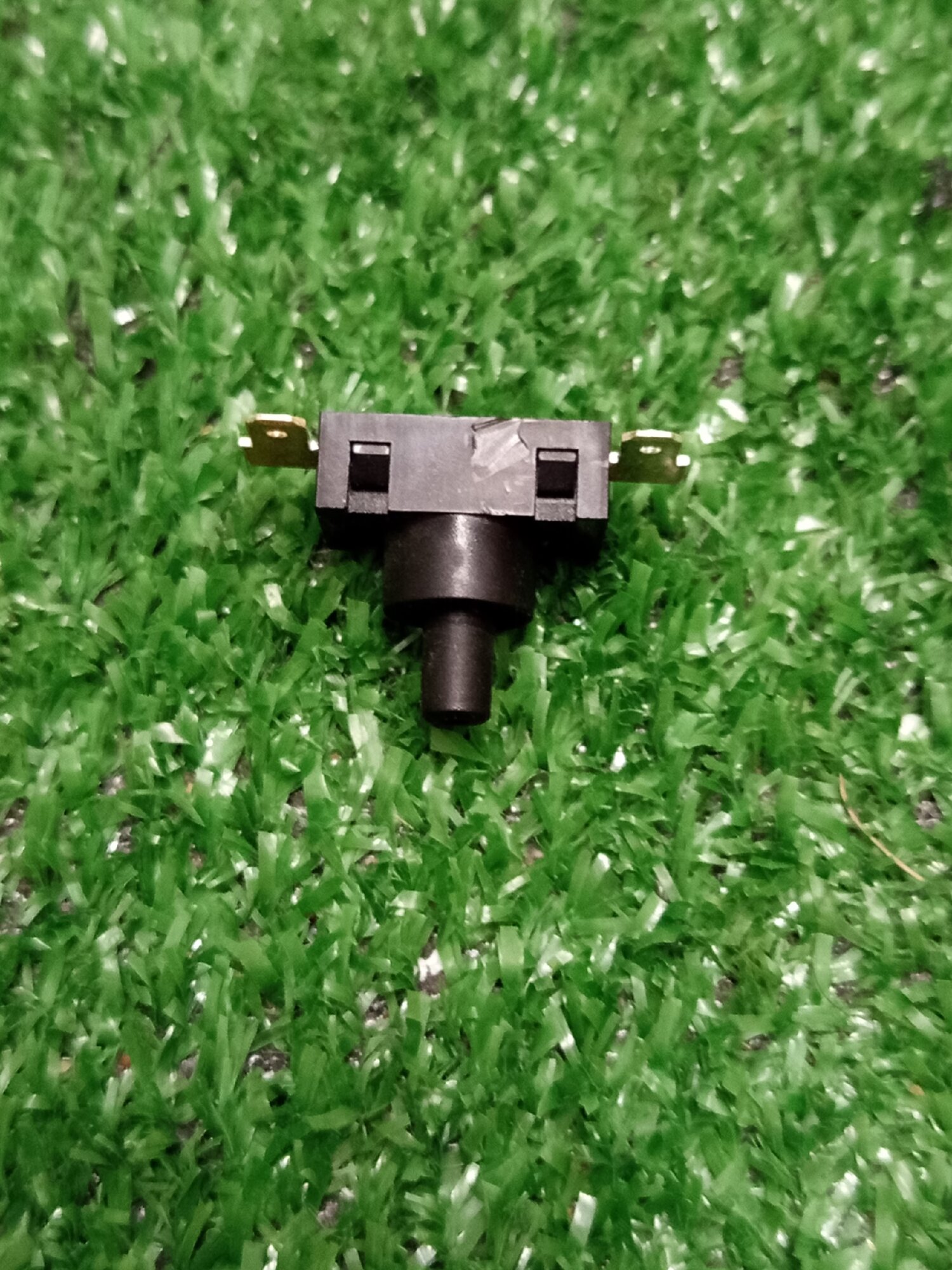 Кнопка включения для пылесоса Doffler VCB 2006 BL