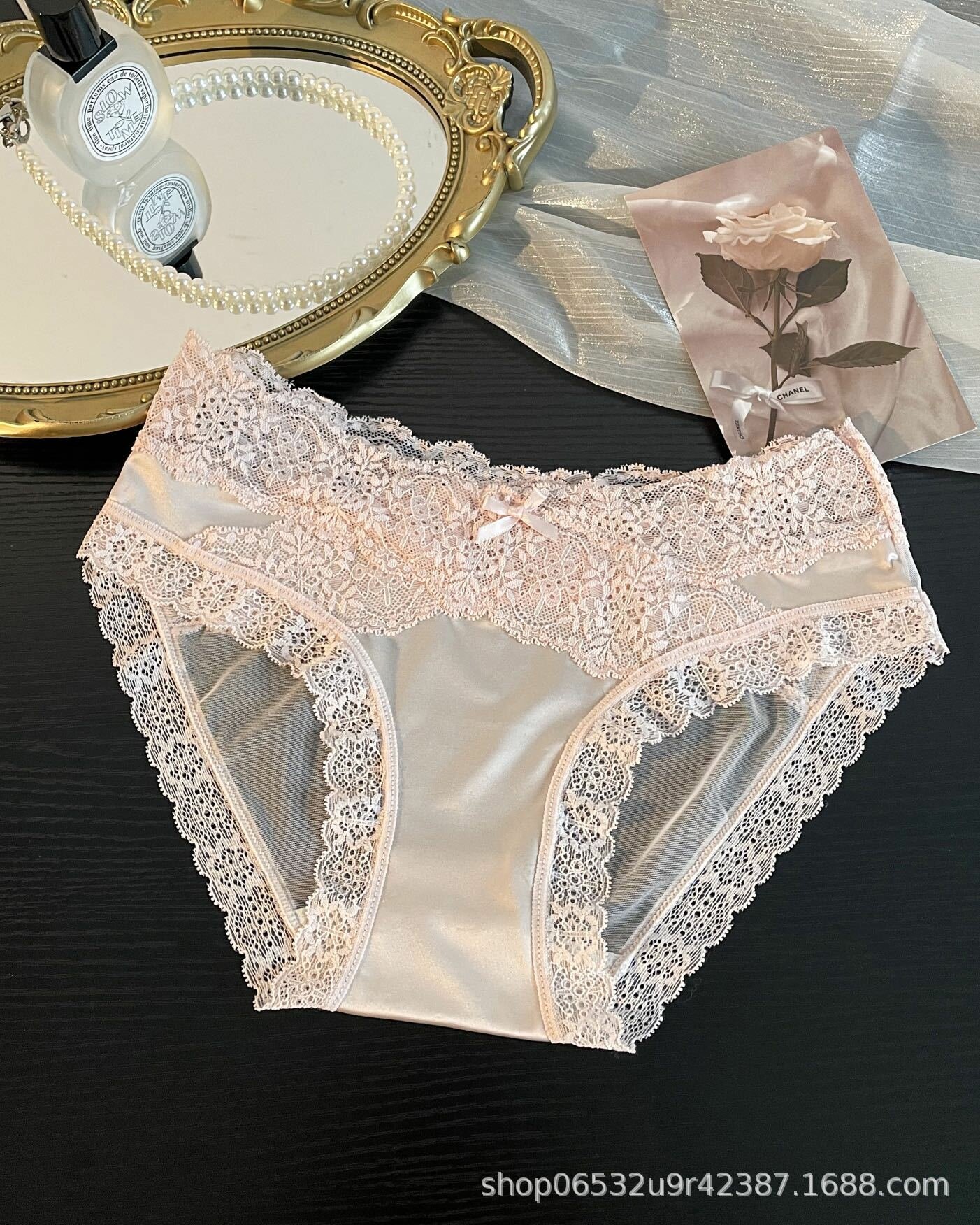 Французские сатиновые трусики для женщин, сексуальные кружевные летние тонкие удобные прозрачные соблазнительные трусики с низкой талией, бесшовные