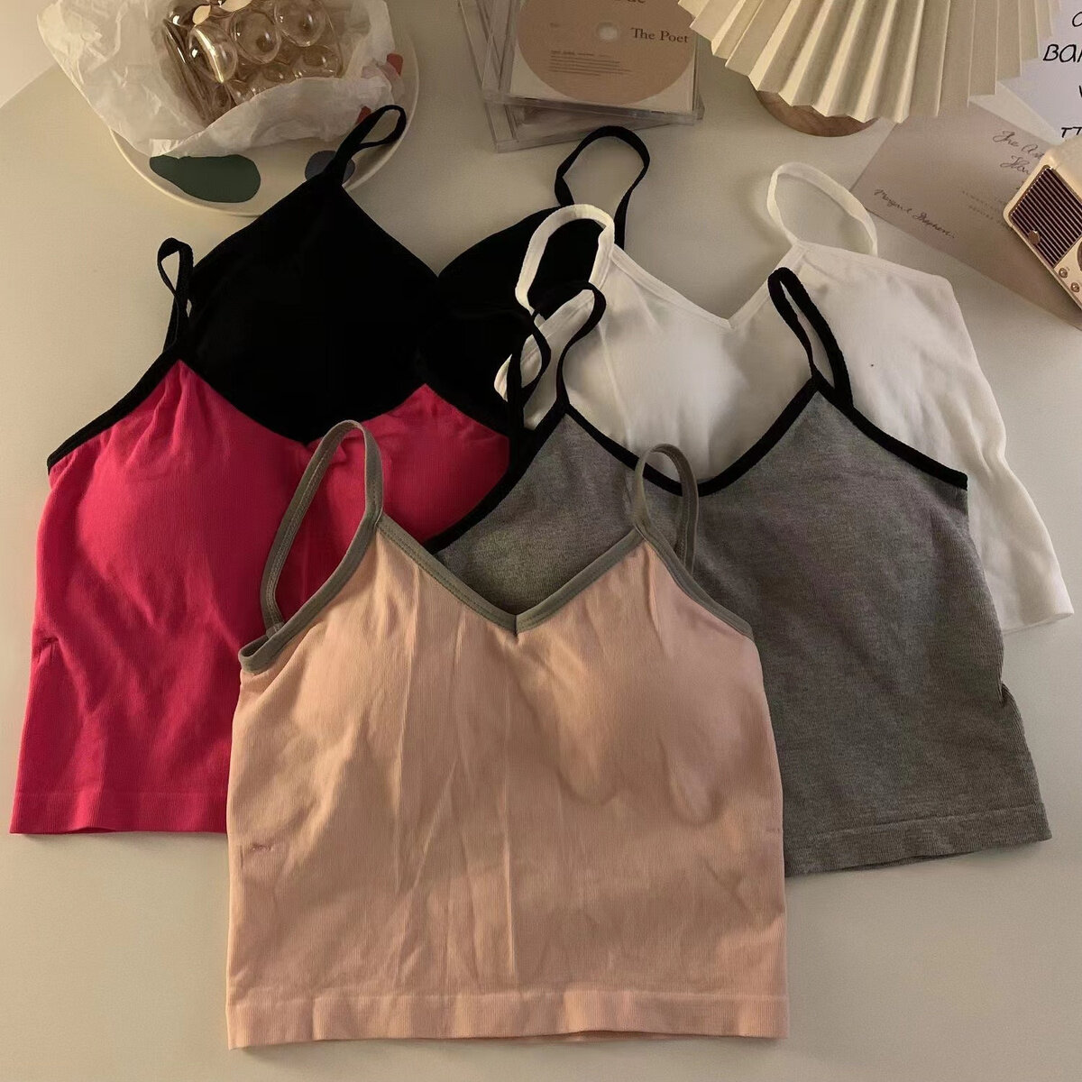 Корейский стиль, чистое желание, горячая девушка, V-образный вырез, майка для женщин с нагрудными вкладышами, базовый слой, красивое нижнее белье, верхняя одежда, топ-трубка, модный