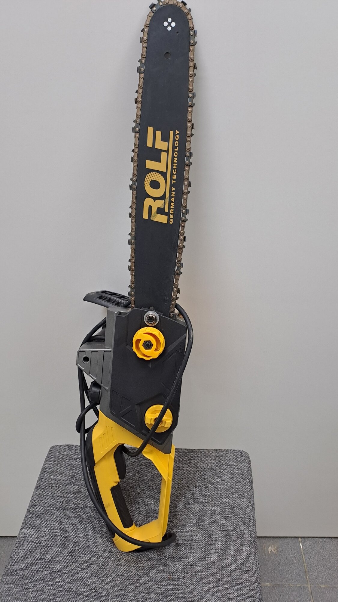 Электрическая пила Rolf TOP-1900D