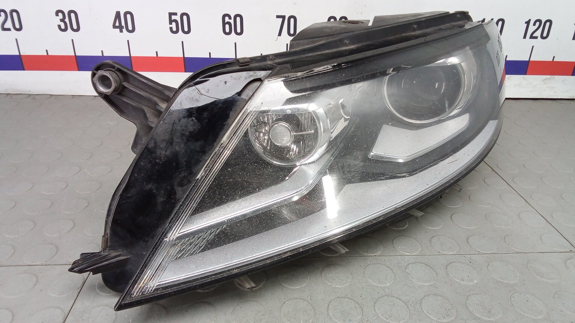 Фара левая VOLKSWAGEN PASSAT CC, Номер 3C8941039H