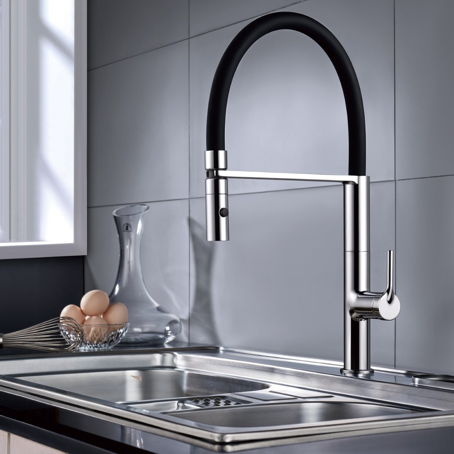 Смеситель для кухни Vincea VKF-114CH хром, с 2-режимным изливом, поворотный гибкий шланг