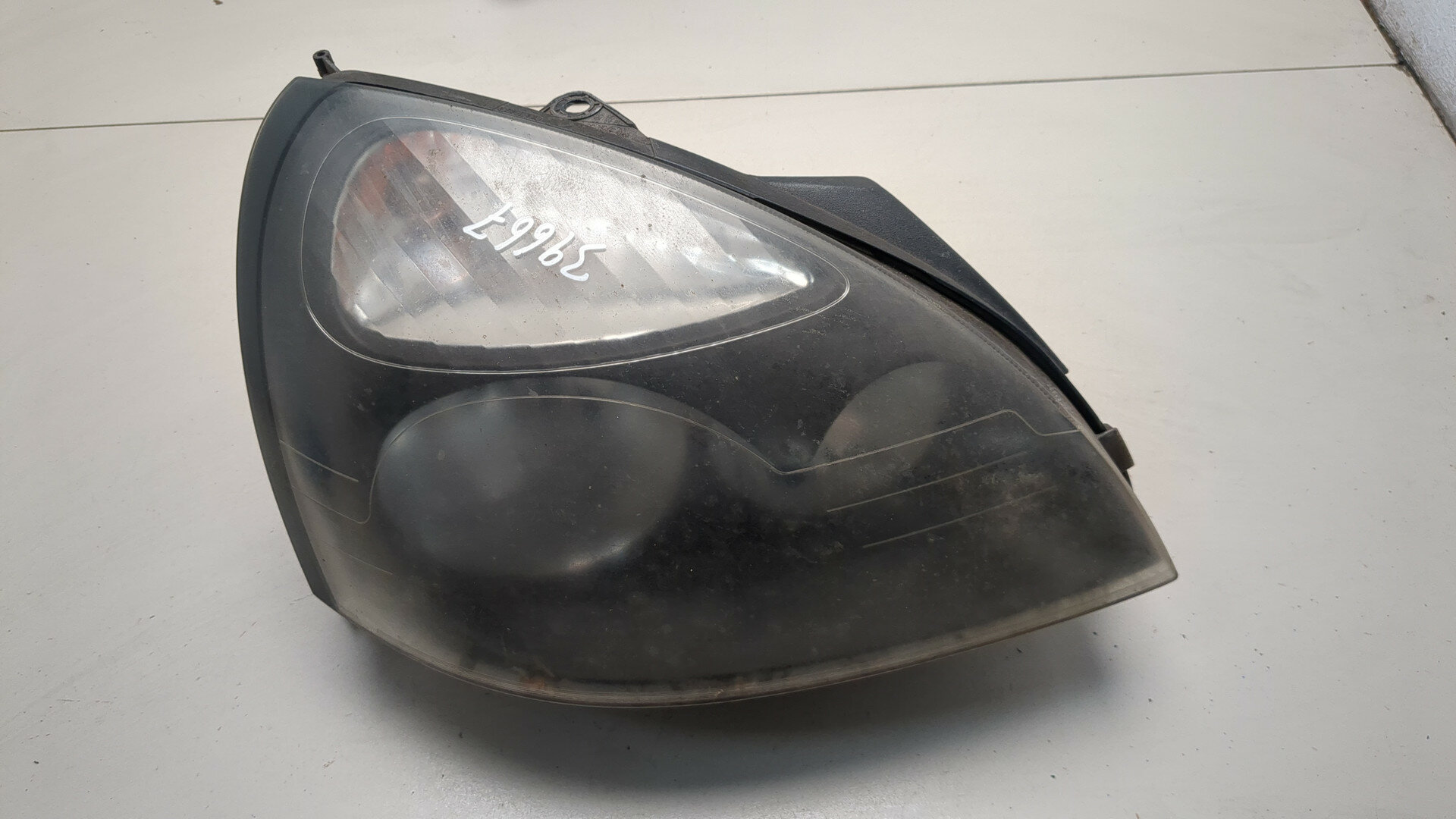 Фара (передняя) правая Renault Clio Б/У