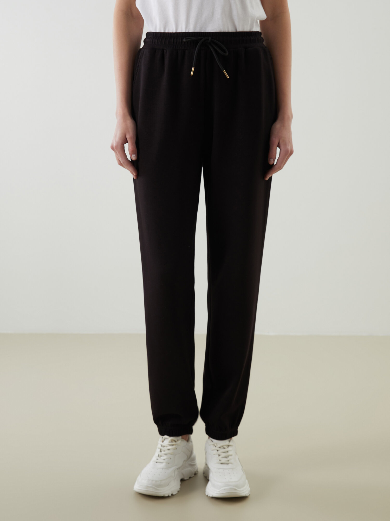 Брюки спортивные