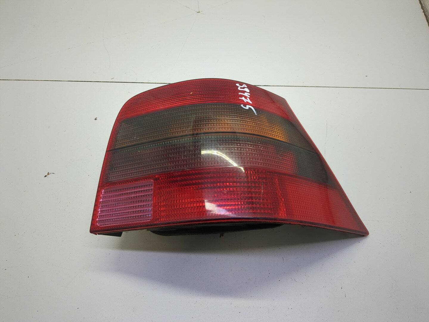 Фонарь (задний) правый Volkswagen Golf 4 Б/У