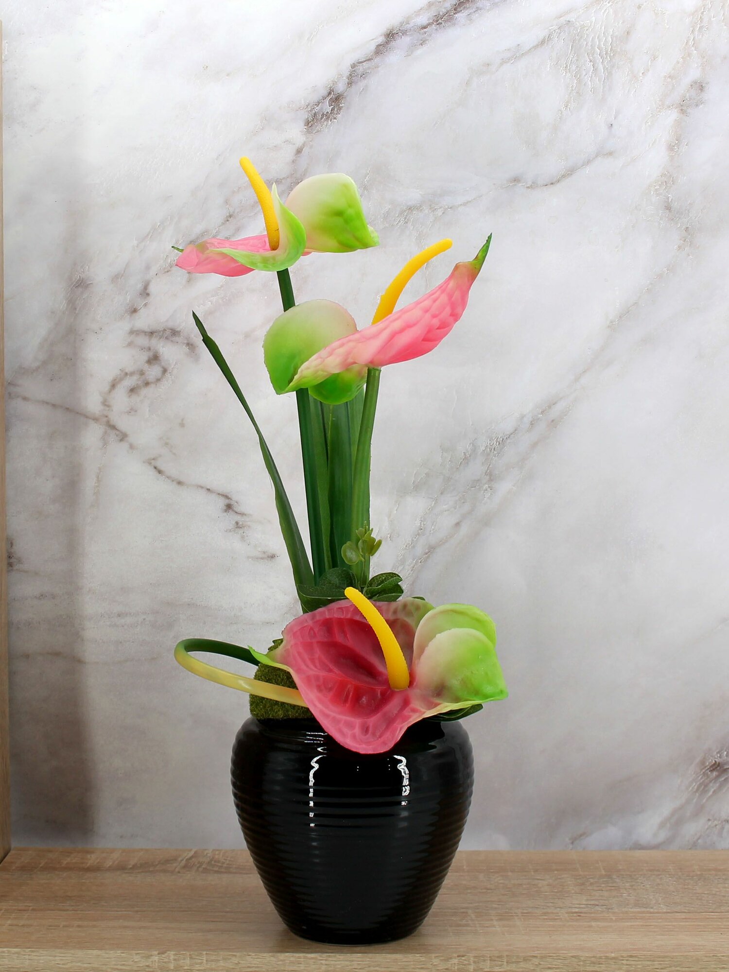 Антуриум в кашпо , искусственная композиция