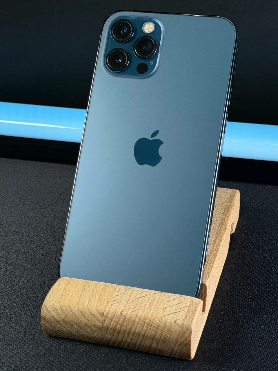 Смартфон Apple iPhone 12 Pro, 512gb, Pacific Blue, RU, nano SIM + eSIM