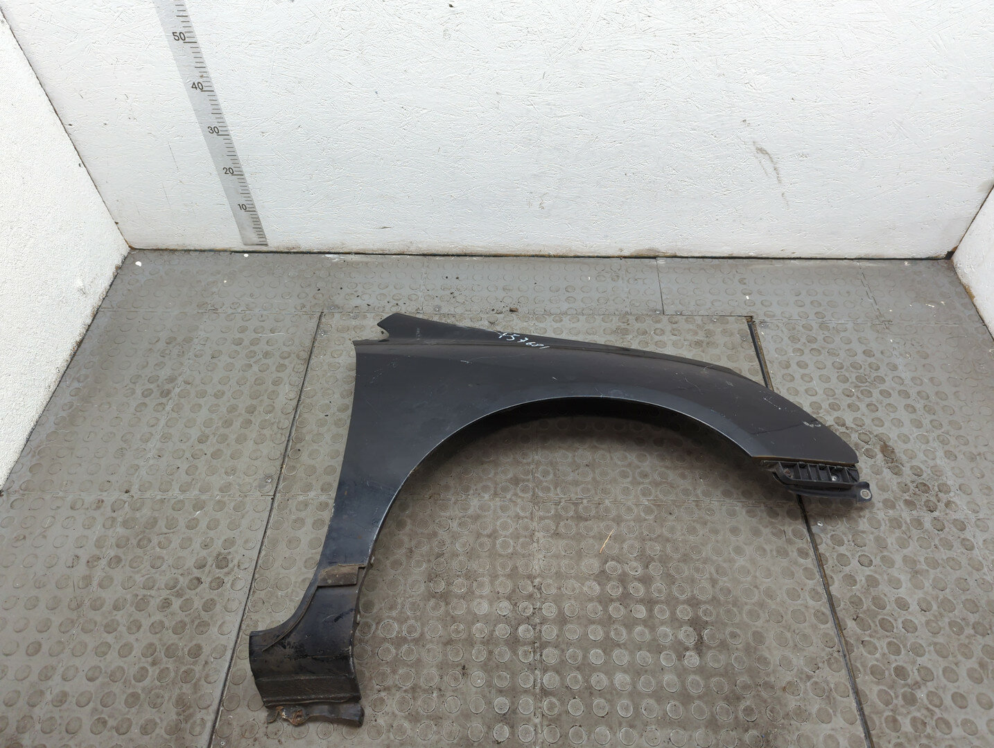 Крыло правое переднее Honda Civic Б/У
