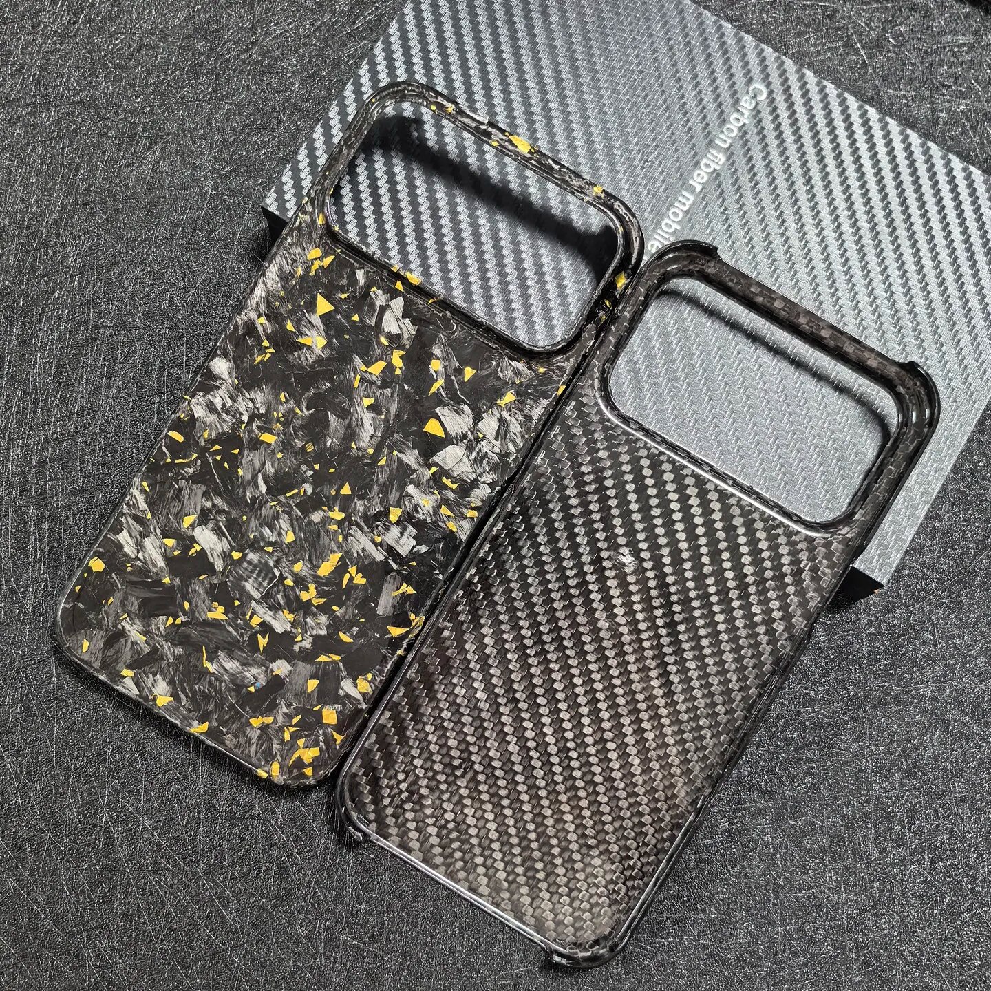 100% Оригинальный чехол из сухого кованого карбона для iPhone 17 Pro Max iPhone17 Про, Gold big hole