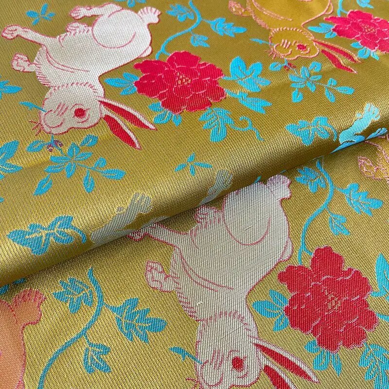 Полиэстер парча с вышивкой 50х150 см