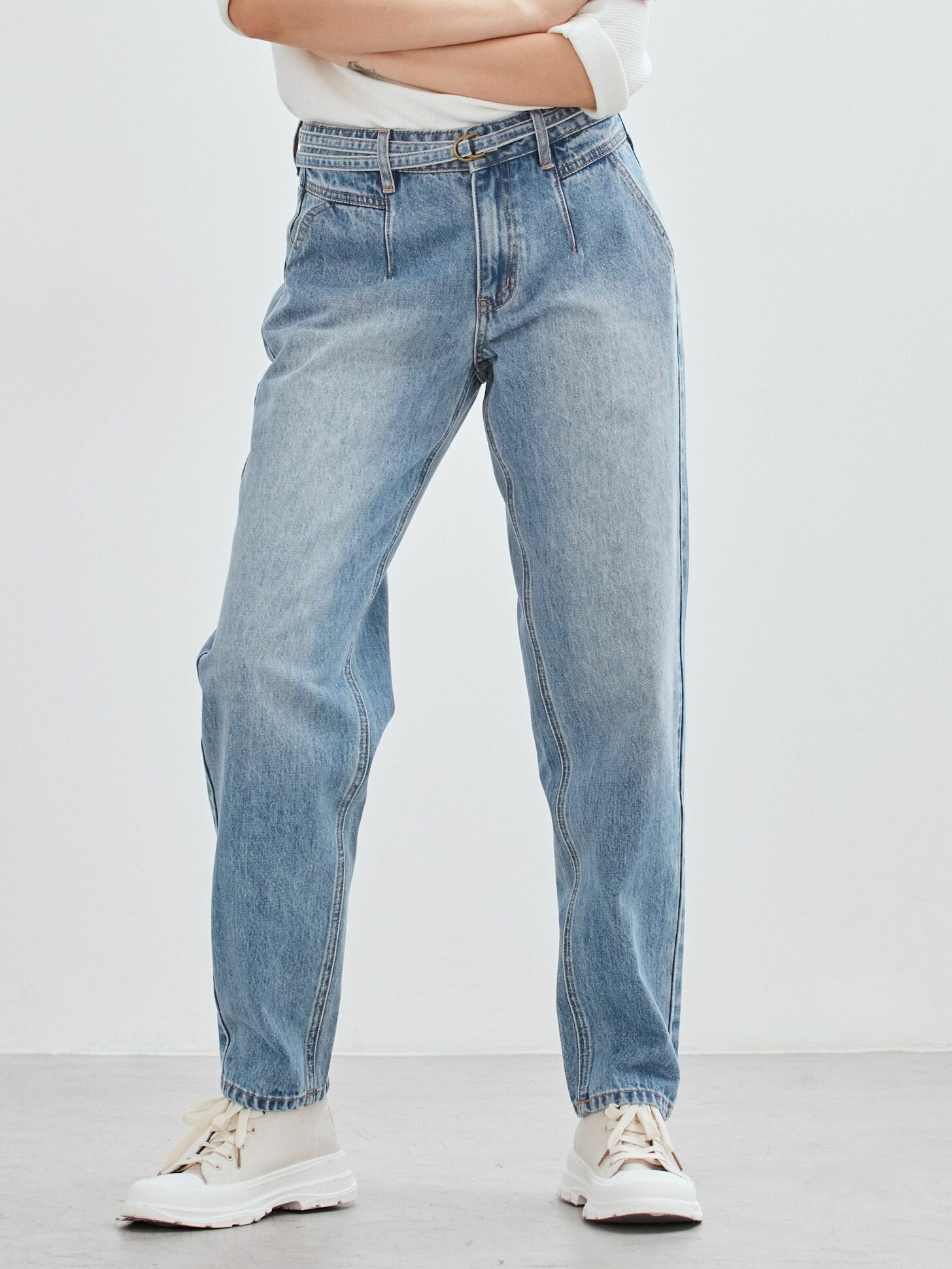 Джинсы широкие 